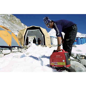 Honda prenosni inverterski agregat monofazni EU10i